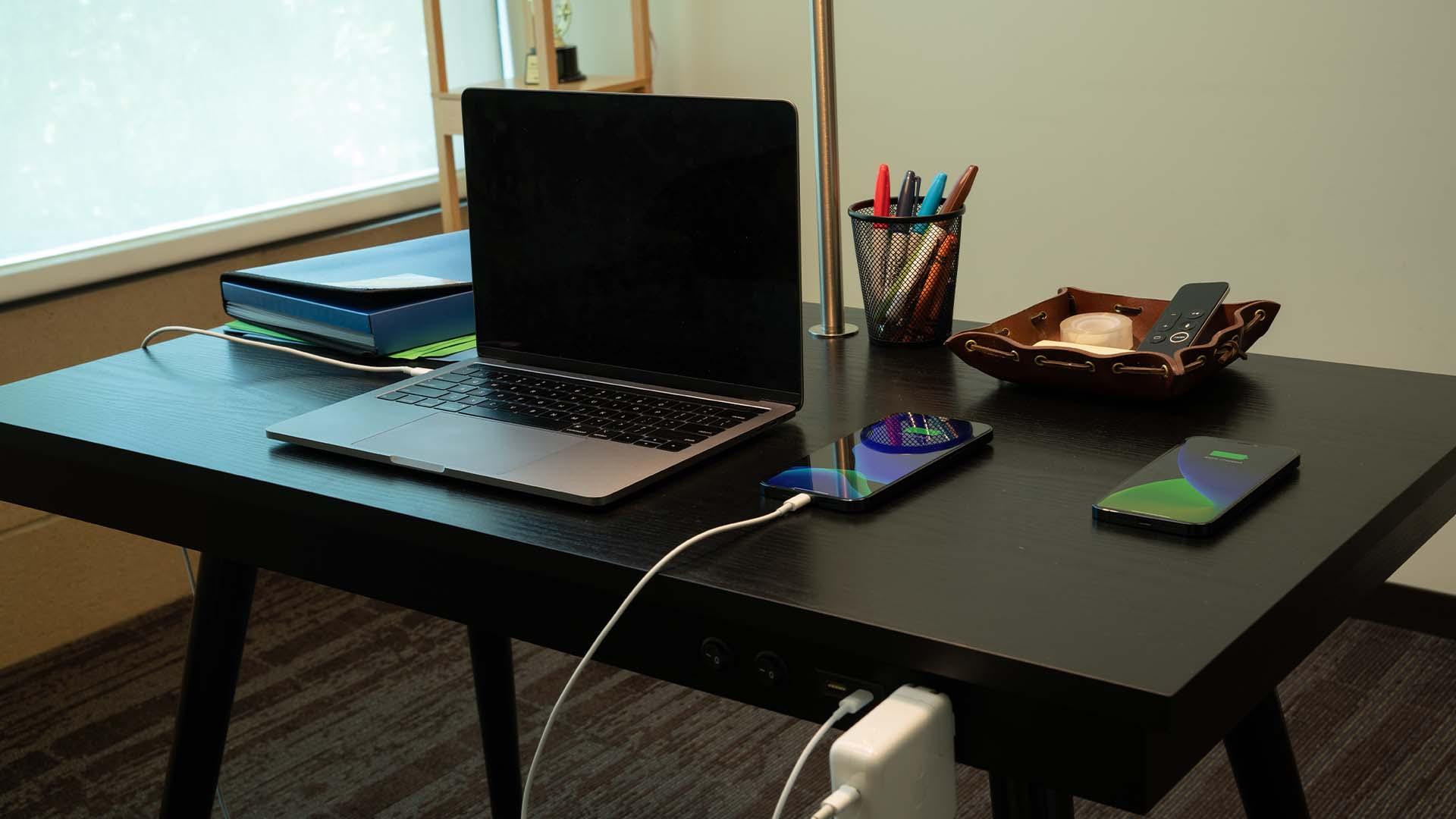 The Future of Workstations: The Rise of Desk with Built-in Charging St